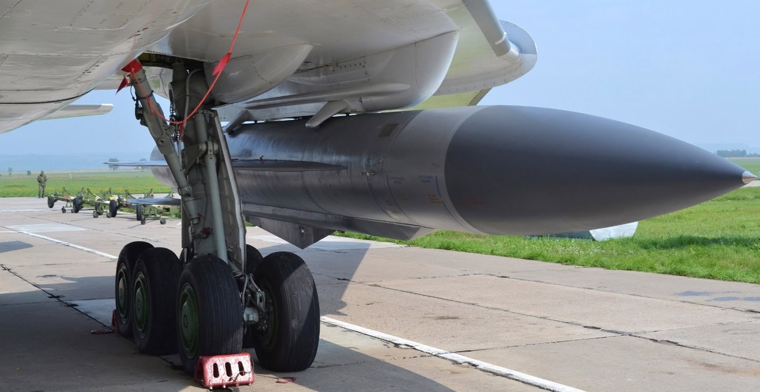 Syria: Russian bombers in anti-ship role for the first time