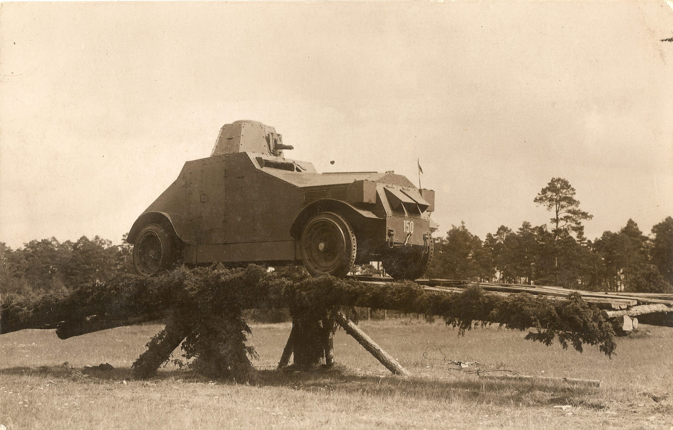 Made in Britain: armored car from Crossley