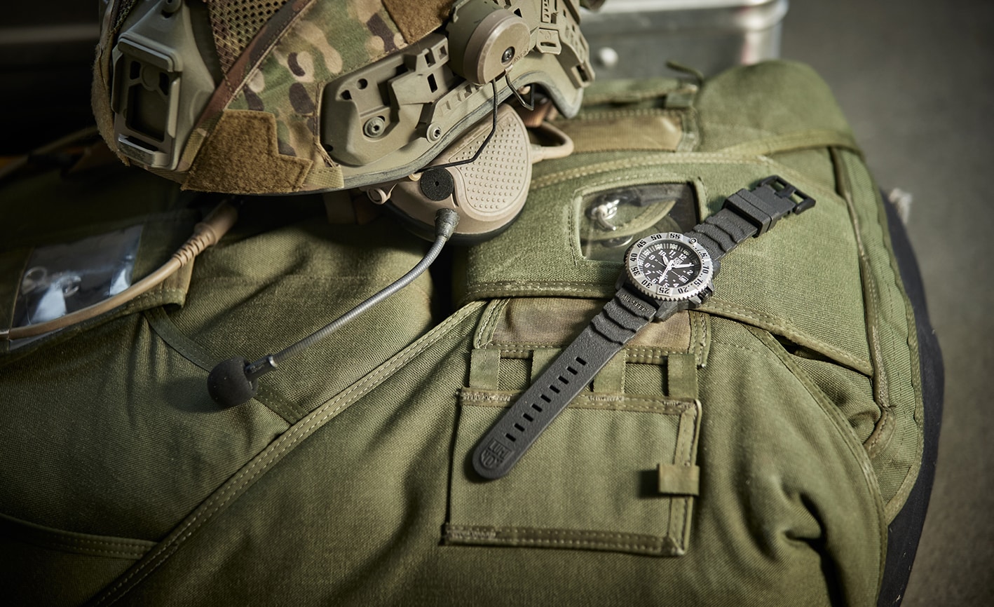 Neue Luminox Mil-Spec Militäruhr 3351.Set gewinnen