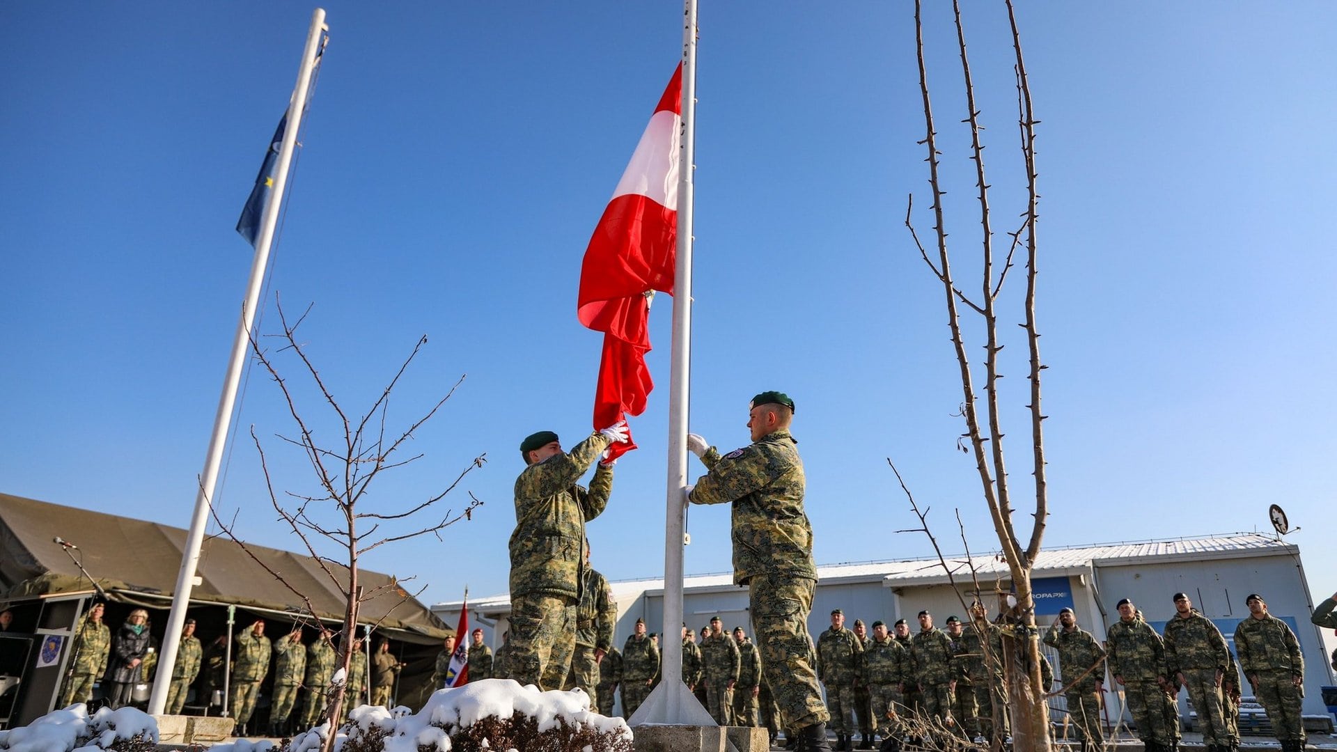 Handover of command in the EUFOR contingent