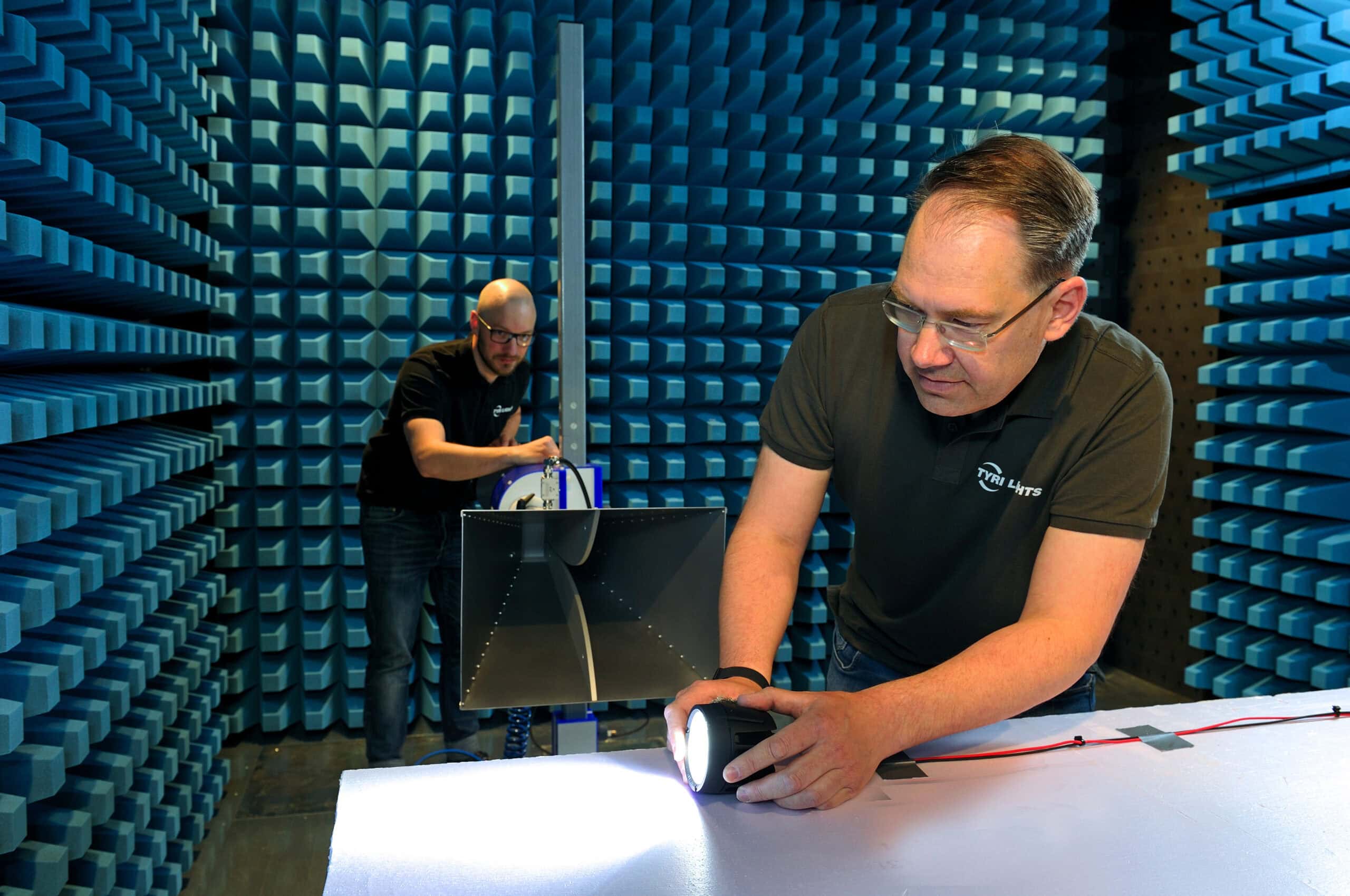 Tyri: Headlights in the lab test