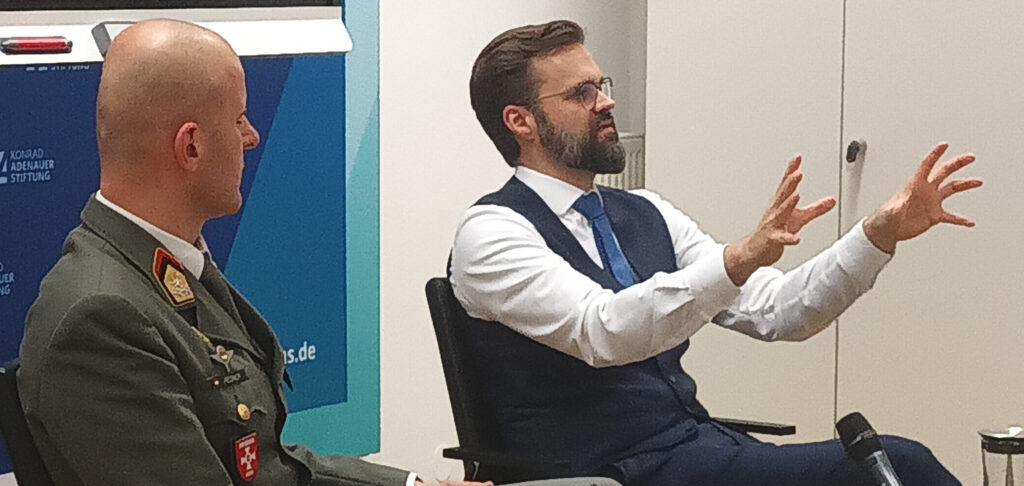 Interview with political scientist Frank Sauer