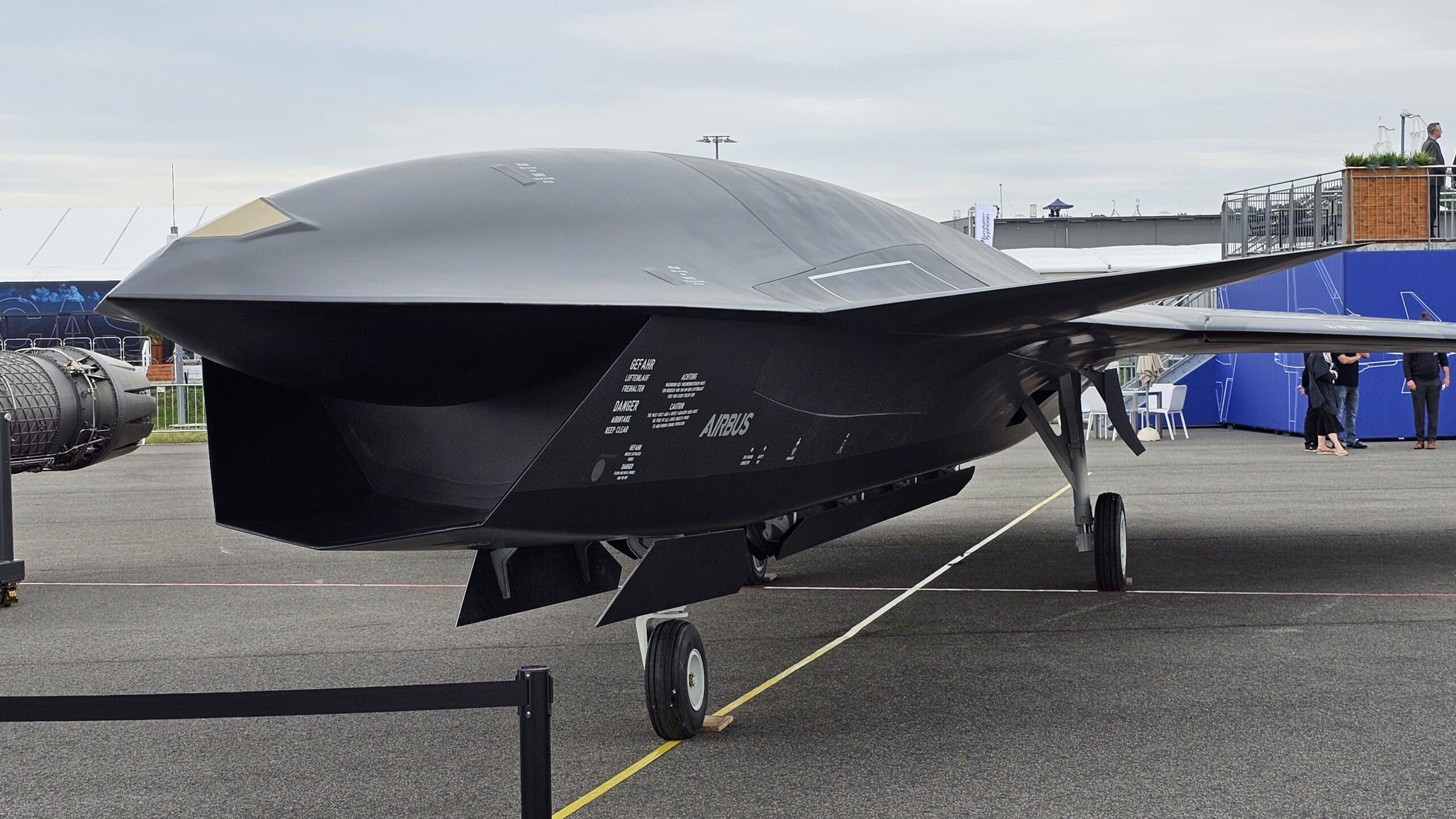 Airbus presents new wingman concept