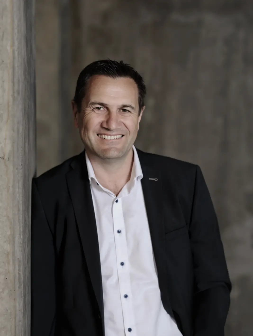Wolfgang Gammel takes over at Helsing Germany