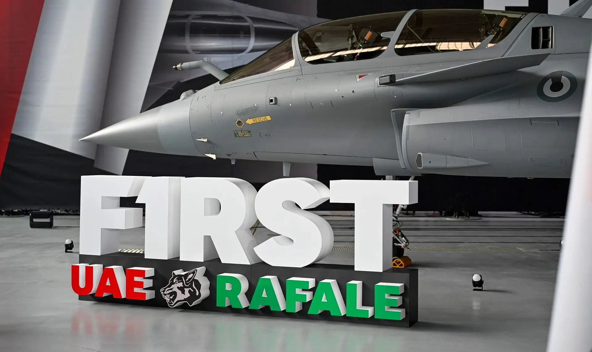Dassault rolls out first Rafale for the Emirates