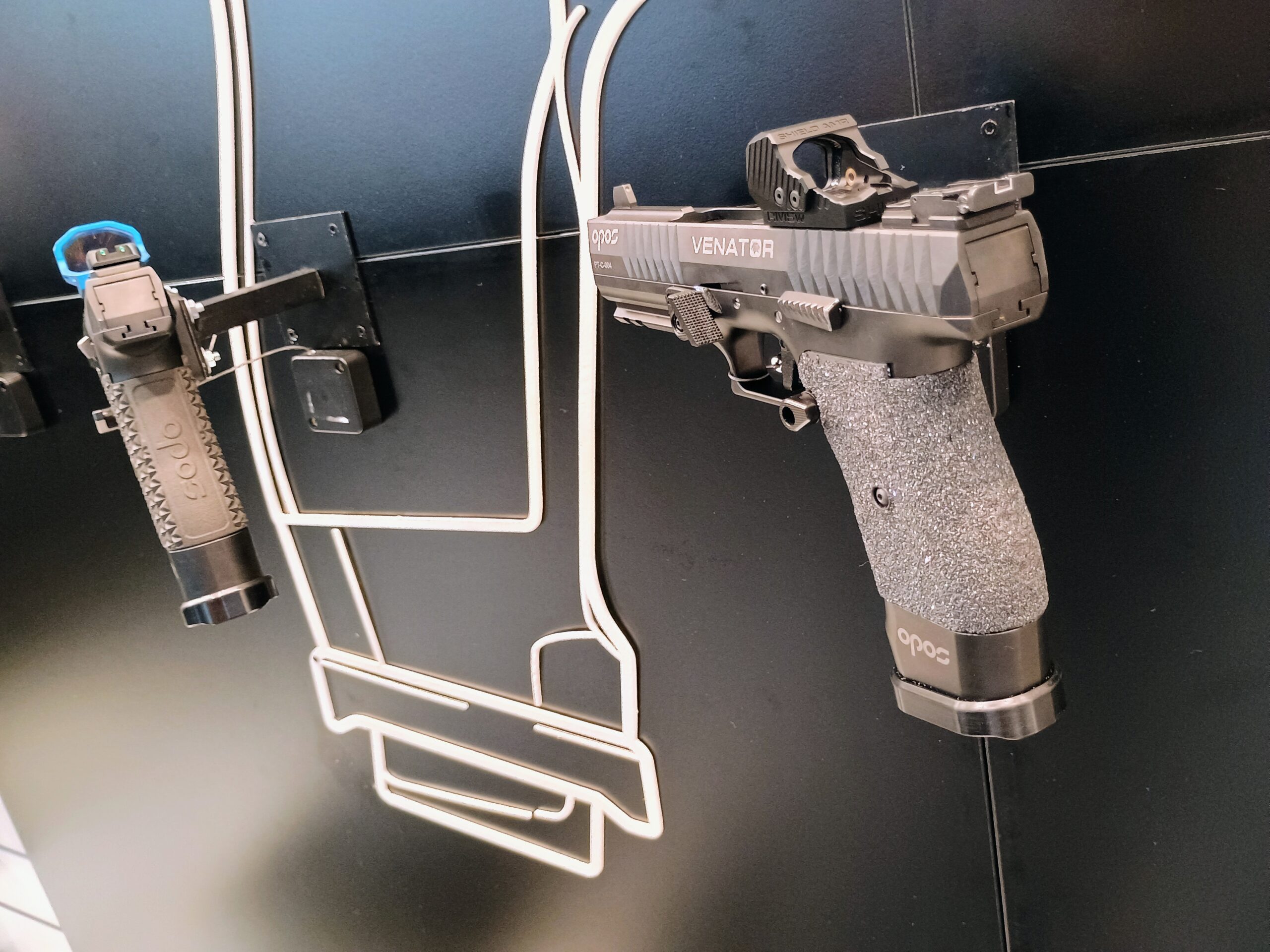 Innovative pistol: Opos Venator at the IWA 2025