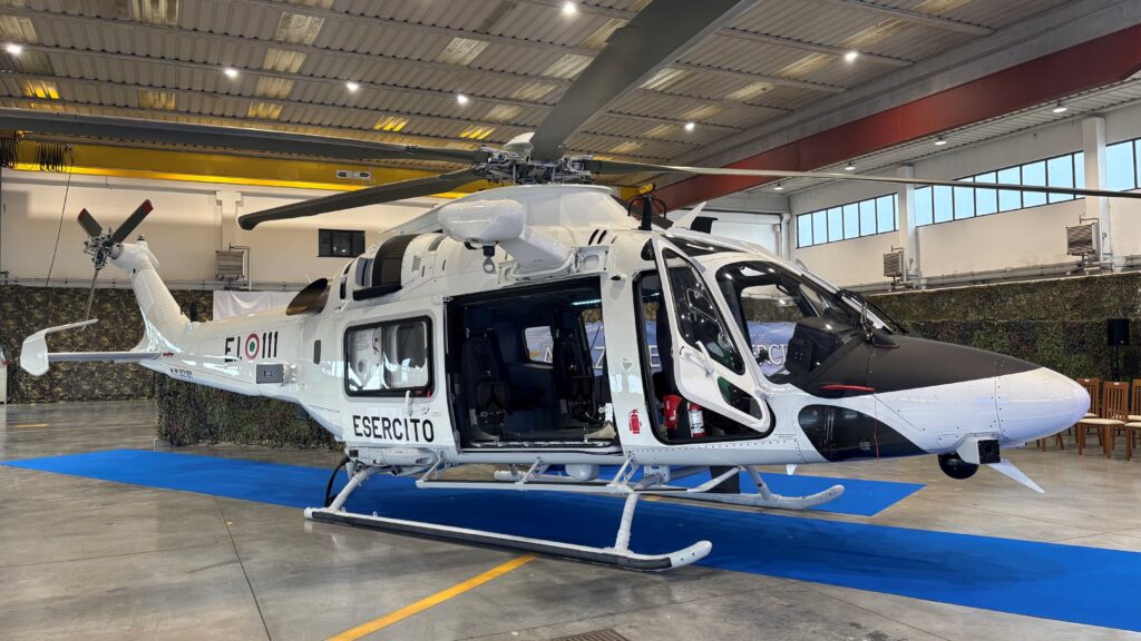 Erster Leonardo AW169MA an italienische Heeresflieger übergeben