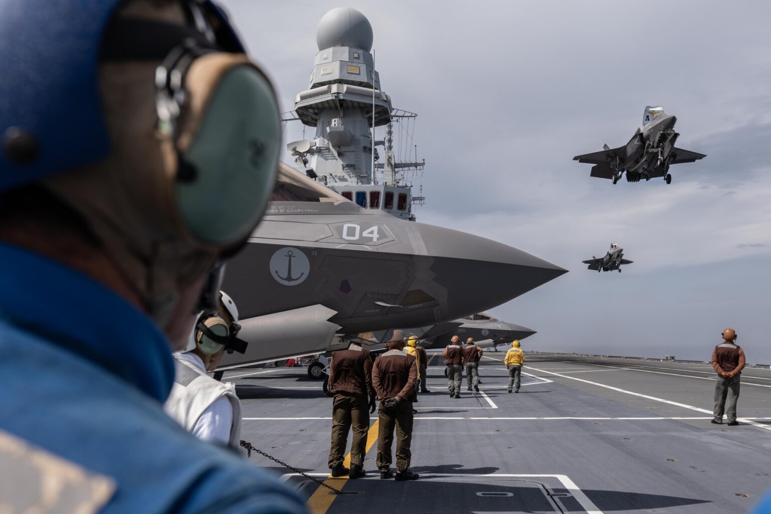 "Med Strike 25": Two European aircraft carrier groups exercise in the ...