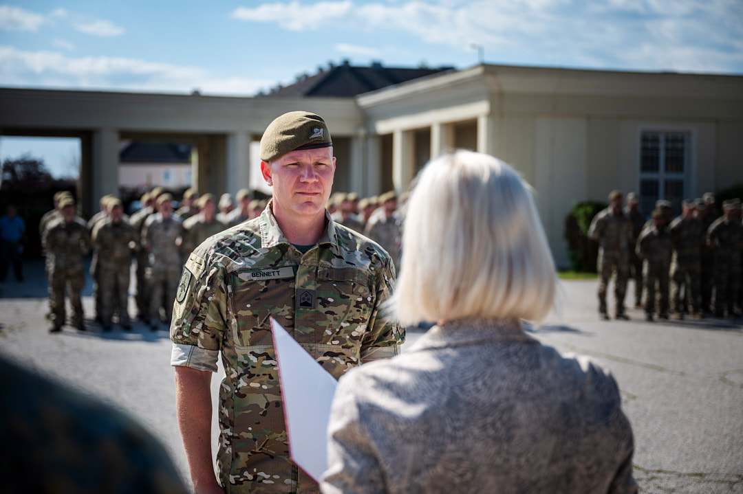 Jagdkommando-Kommandant Arthur Bennett befördert