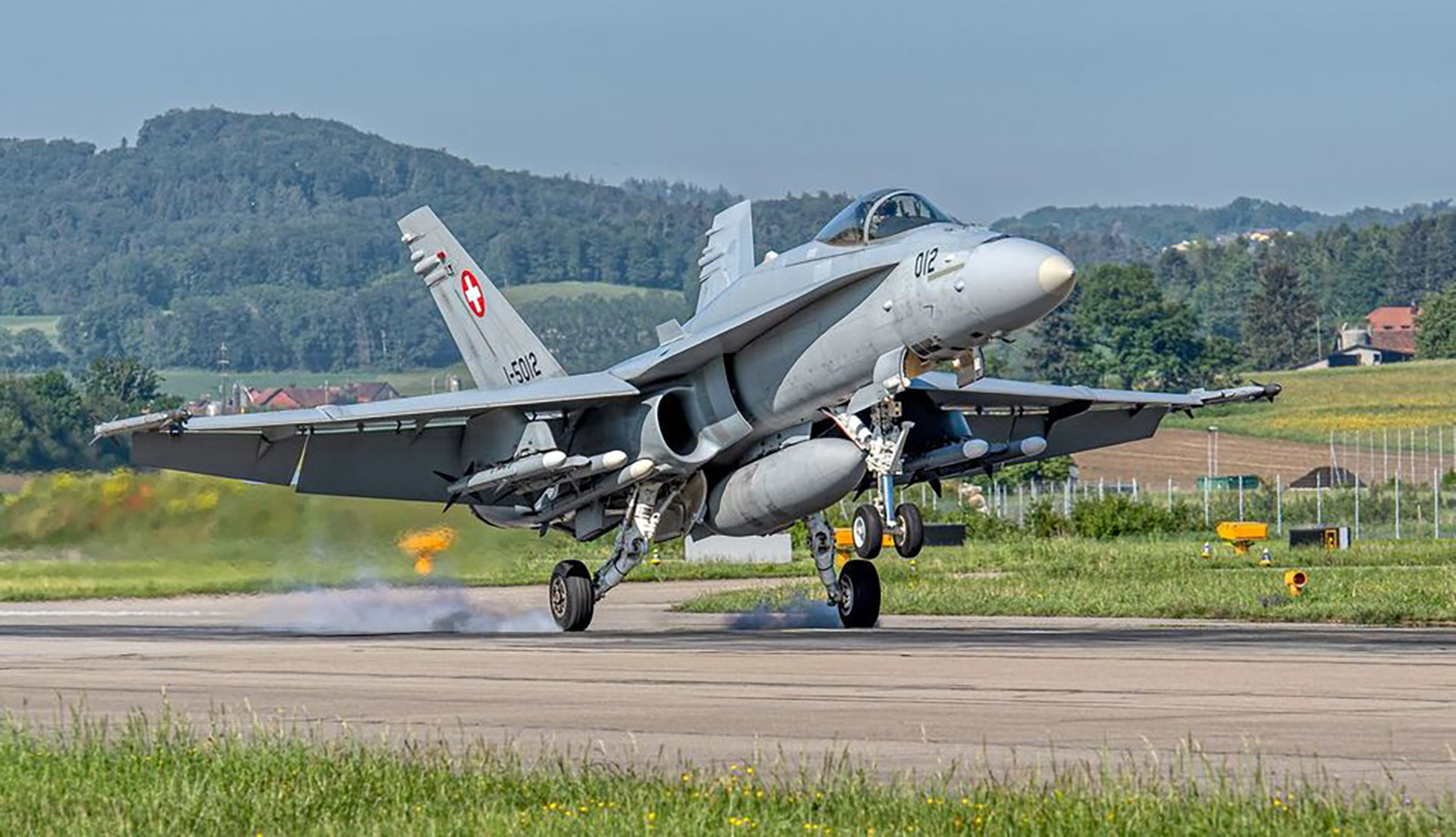 First Swiss fighter aircraft reaches 5,000 flight hours