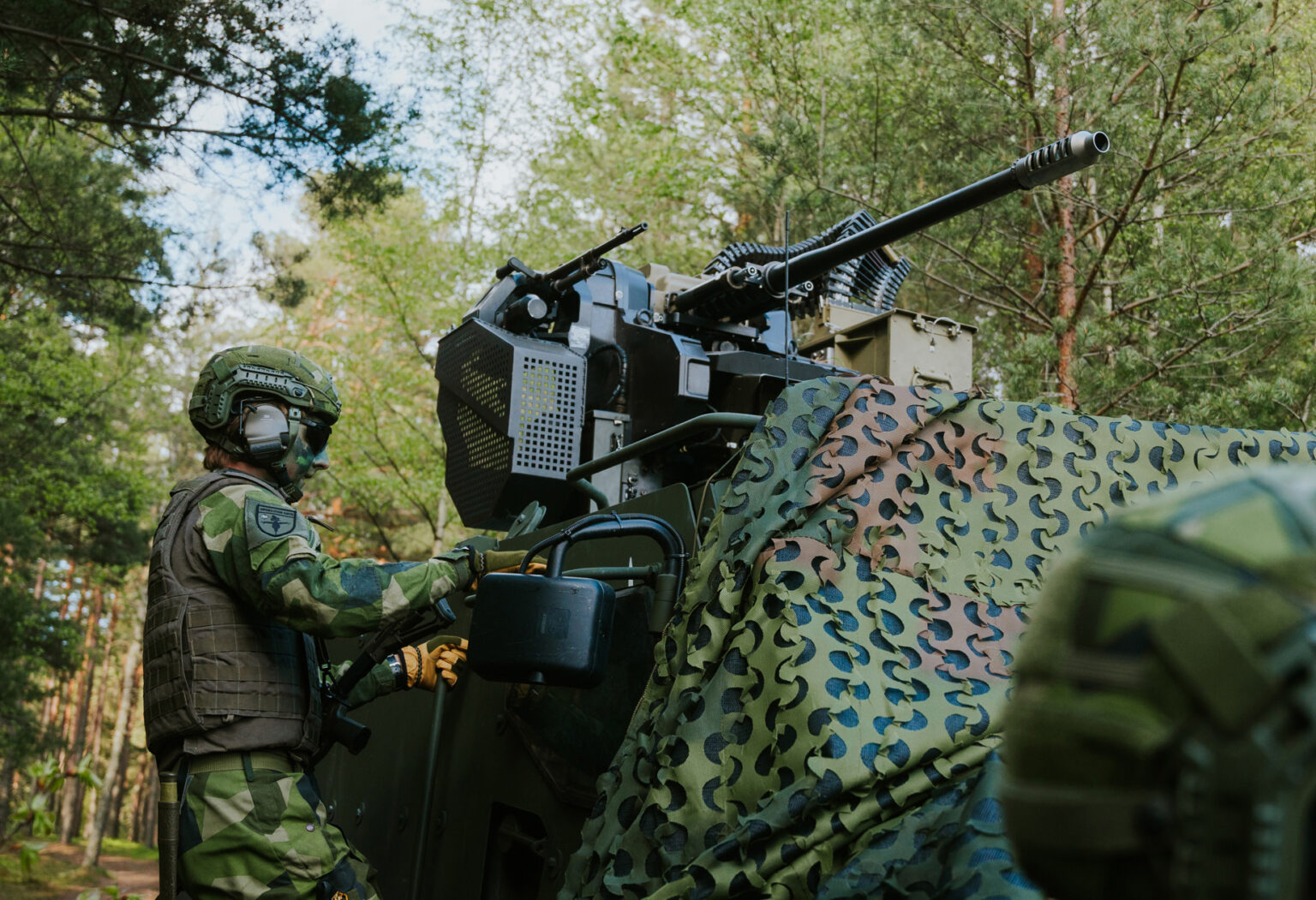 Saab: Sweden buys Trackfire Remote Weapon Station (RWS)
